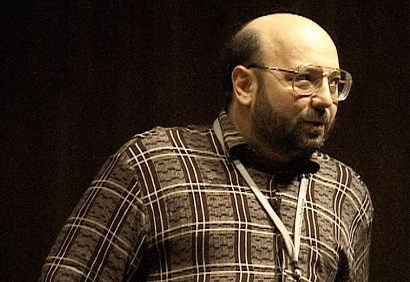 David Gallo: Life in the deep oceans | TED Talk