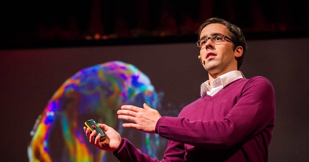 Fabian Oefner: Psychedelic science | TED Talk