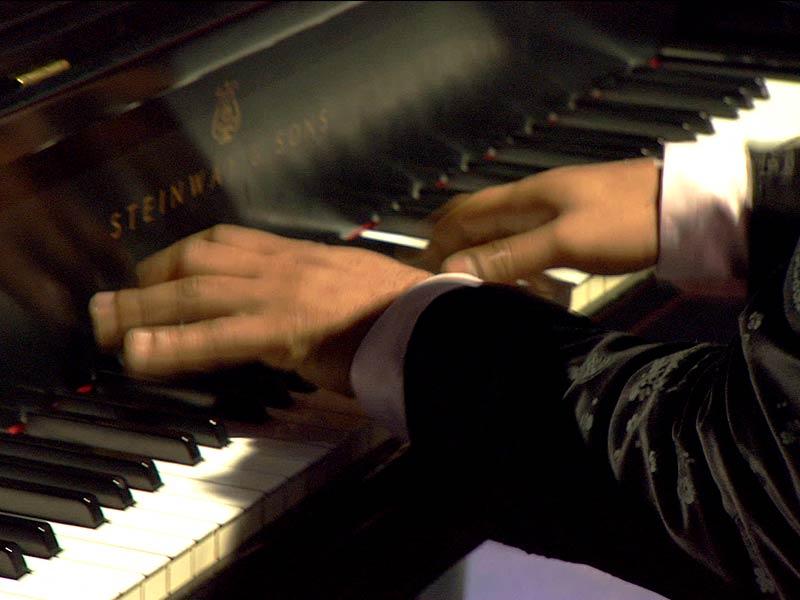 Eric Lewis: Chaos and harmony on piano | TED Talk