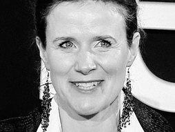 Sue Austin: Deep sea diving ... in a wheelchair | TED Talk