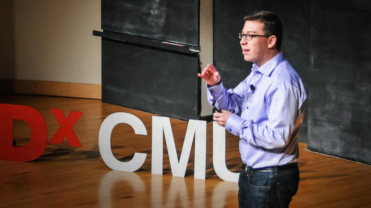 Luis von Ahn: Massive-scale online collaboration | TED Talk