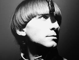 Neil Harbisson: I listen to color | TED Talk