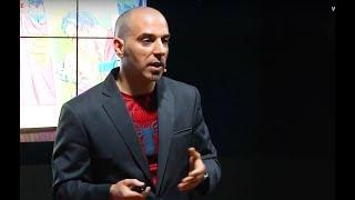 Alejandro Sánchez: ¿Qué hace a un superhéroe? | TED Talk