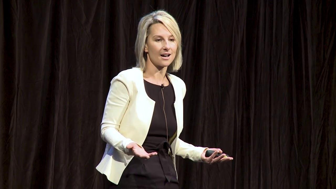 Alexandra Walker, Ali Walker: How to Read and Lead the Room | TED Talk