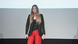 Anna Píchová: Should We All Be Investors? | TED Talk
