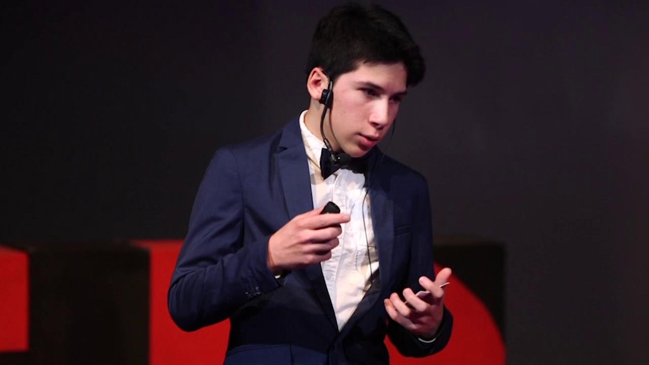 Dean Waters: Sixteen Years Without a Phone | TED Talk