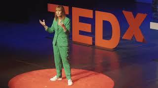 The Art of Asking the Right Question | TED Talk