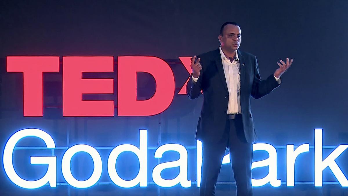 Mohammed Dilawar: My journey with Sparrows | TED Talk