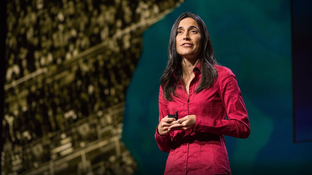 Julia Bacha: How women wage conflict without violence | TED Talk