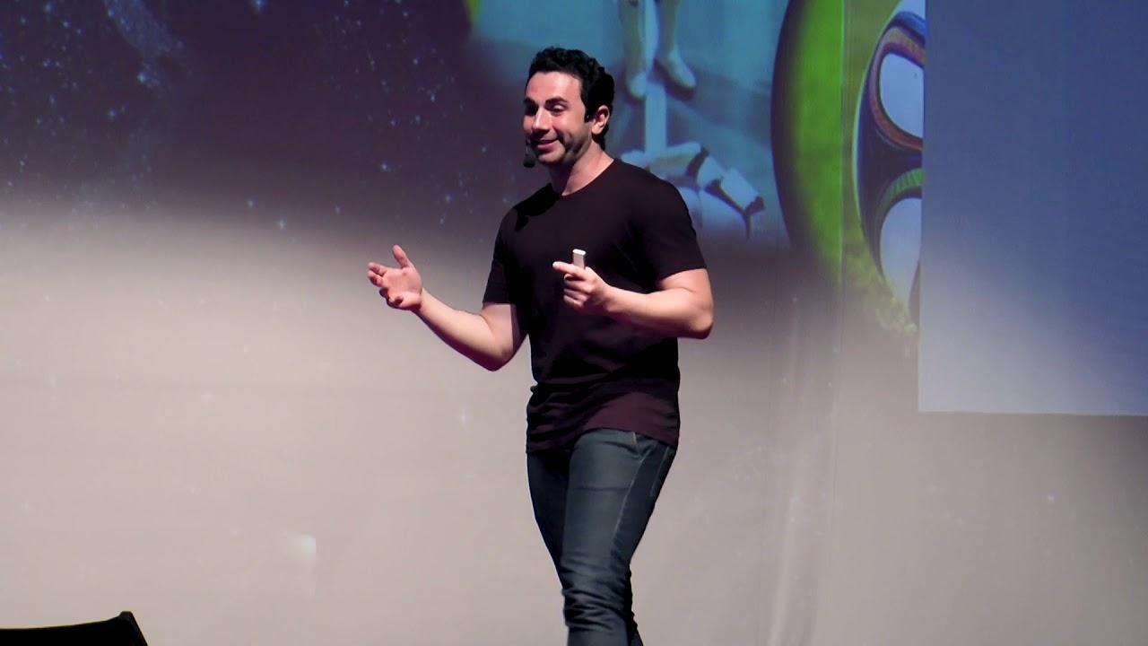 Davi Cosso: Futebol, Dados e Você: Decifrando Fãs do Esporte Mais Popular do Mundo | TED Talk