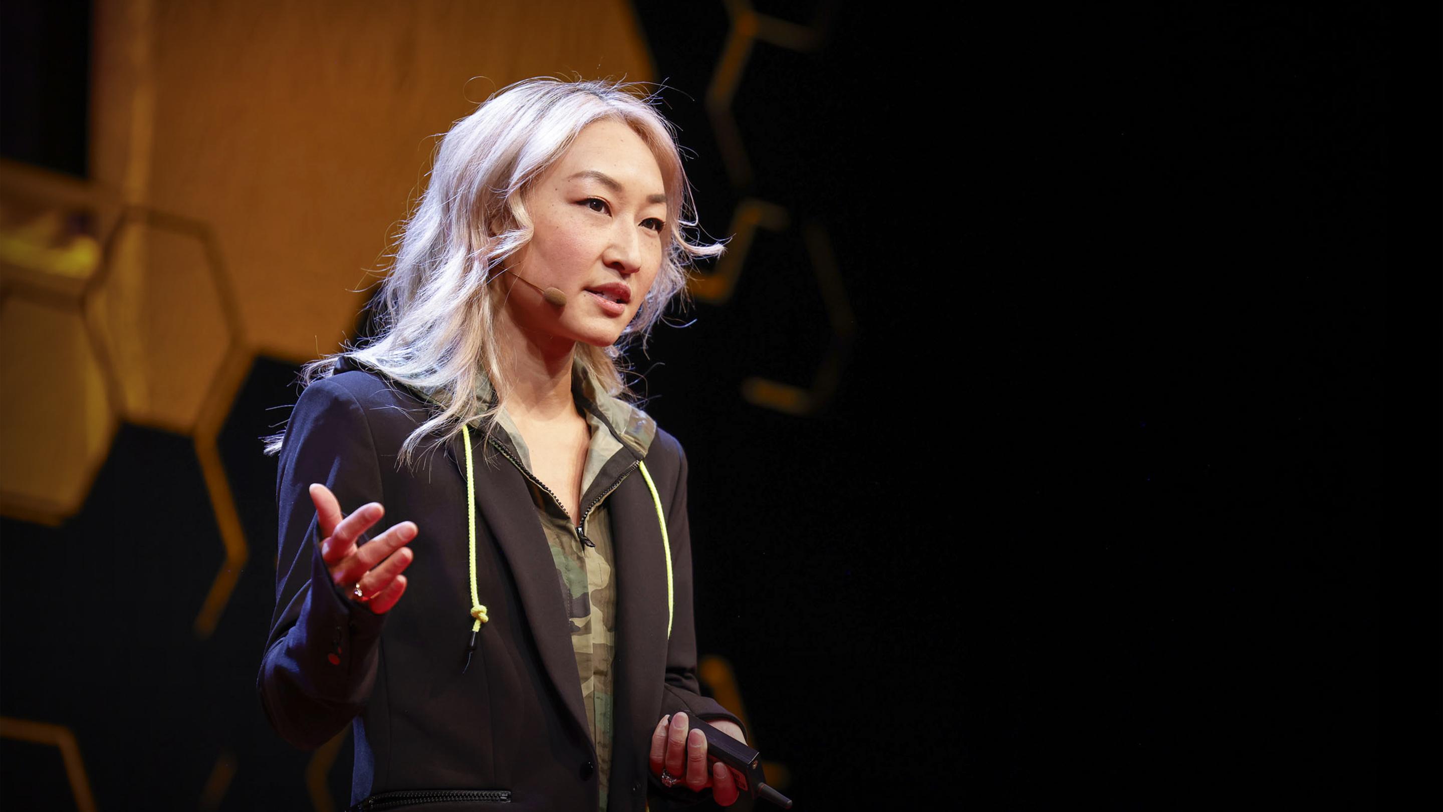 Sarah Guo: Why you should invest in AI | TED Talk