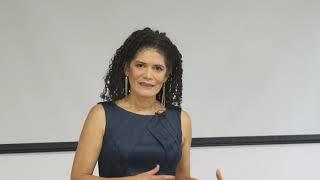 Neusa Oliveira: Mulheres em STEM: dificuldades e potencialidades | TED Talk