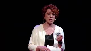 Ekaterina Tkach: Никогда не поздно познакомиться с театром | TED Talk