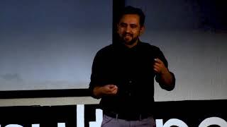 Hector Ruvalcaba: Resolvamos los Problemas en Comunidad | TED Talk