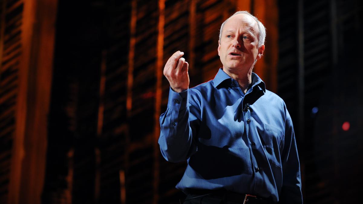 Michael Sandel: The lost art of democratic debate | TED Talk