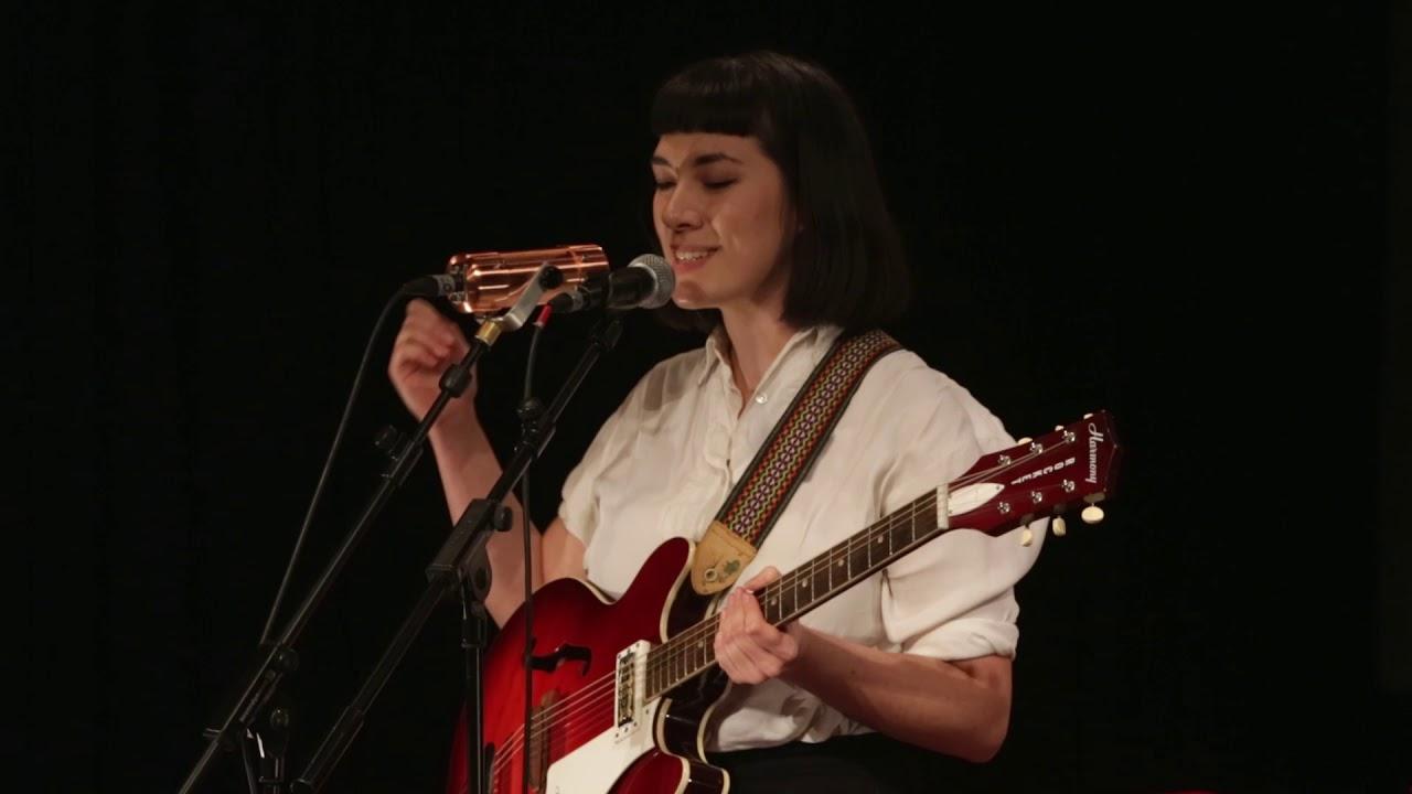 Lo Barnes: Performance- singer/ songwriter | TED Talk