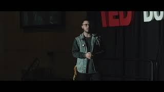 Mackenzie Bullard: The Power of Reading With Strangers | TED Talk