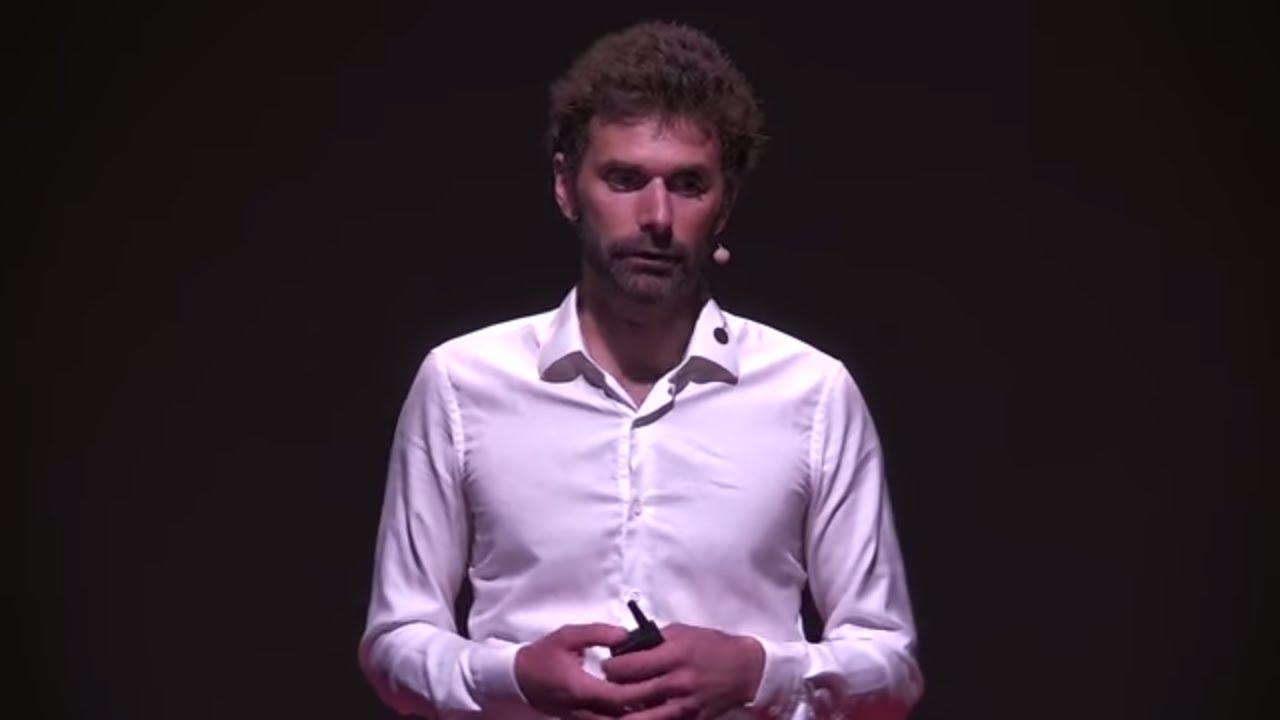 YVES UBELMANN: Le patrimoine, un pont entre passé et futur. | TED Talk