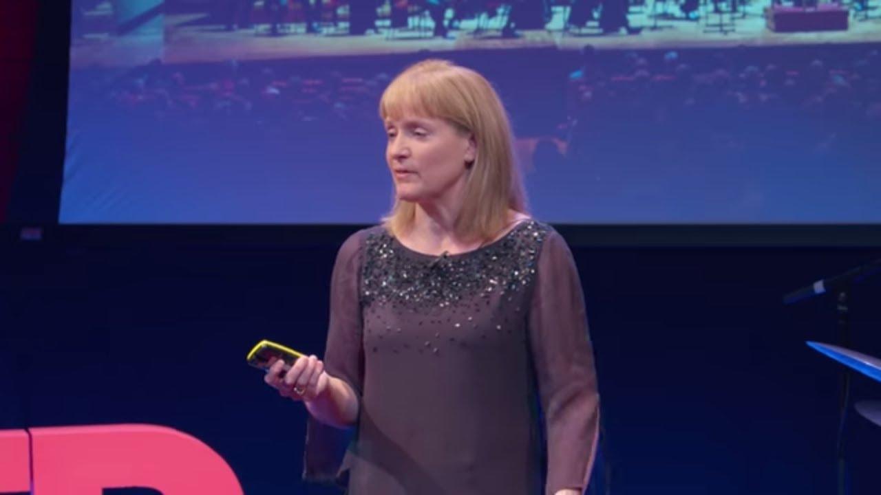 Catherine Arlidge MBE: A World of Contradiction: How great performances ...