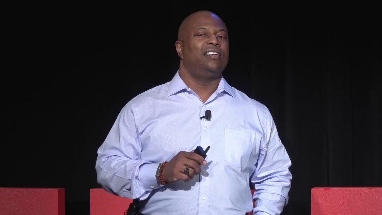 Jerry Roberson: My Dog Chip | TED Talk