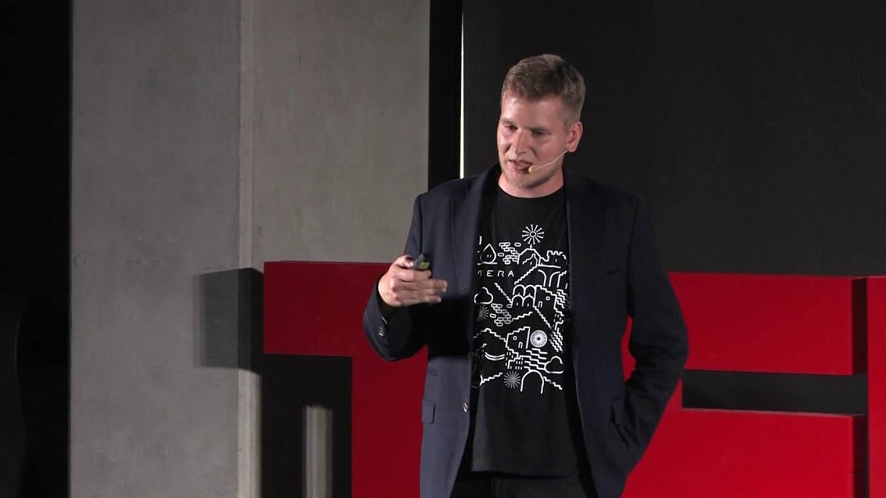 Paweł Nowak: How to sustain good collaboration with people? | TED Talk