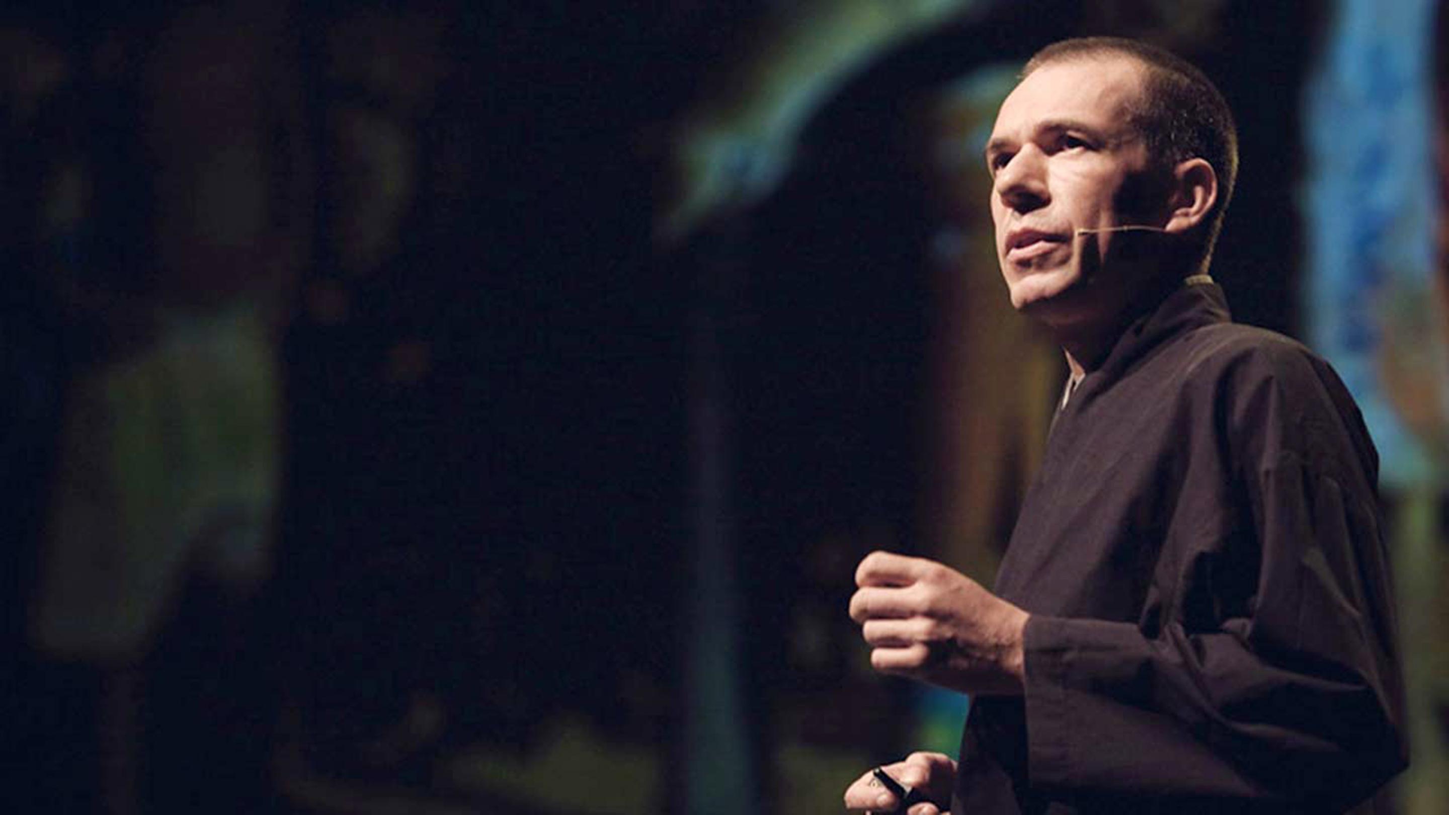 Unexpected lessons from the animal world | TED Talks