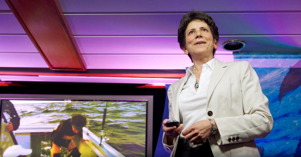 Barbara Block: Tagging tuna in the deep ocean | TED Talk