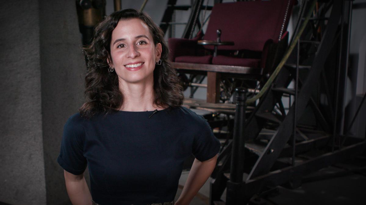 Clara Sousa-Silva: The fingerprints of life beyond Earth | TED Talk