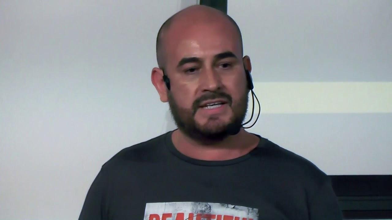 Adrian Barreto Punki: Lo humano como recurso y el valor de la ...
