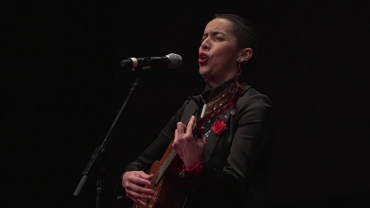 Edna Vazquez: The tale of two songs | TED Talk
