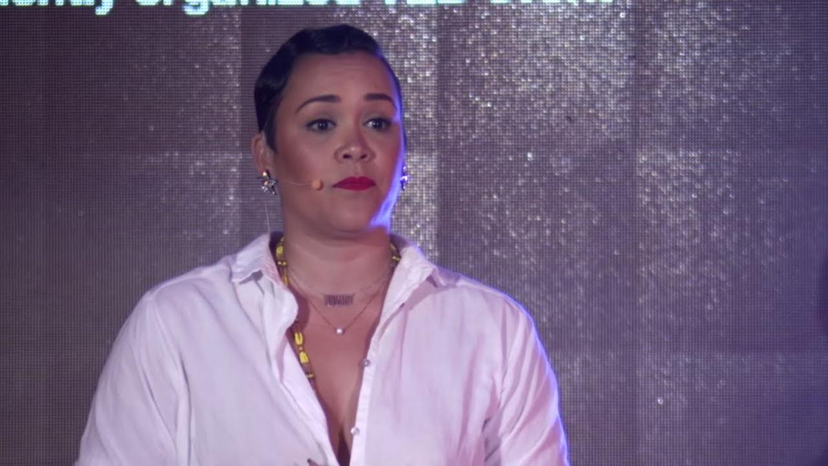 Veronique Toulon: Boxes... What boxes??? | TED Talk