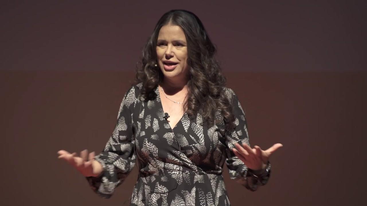 Hilda Sotelo: Feminismo cósmico | TED Talk