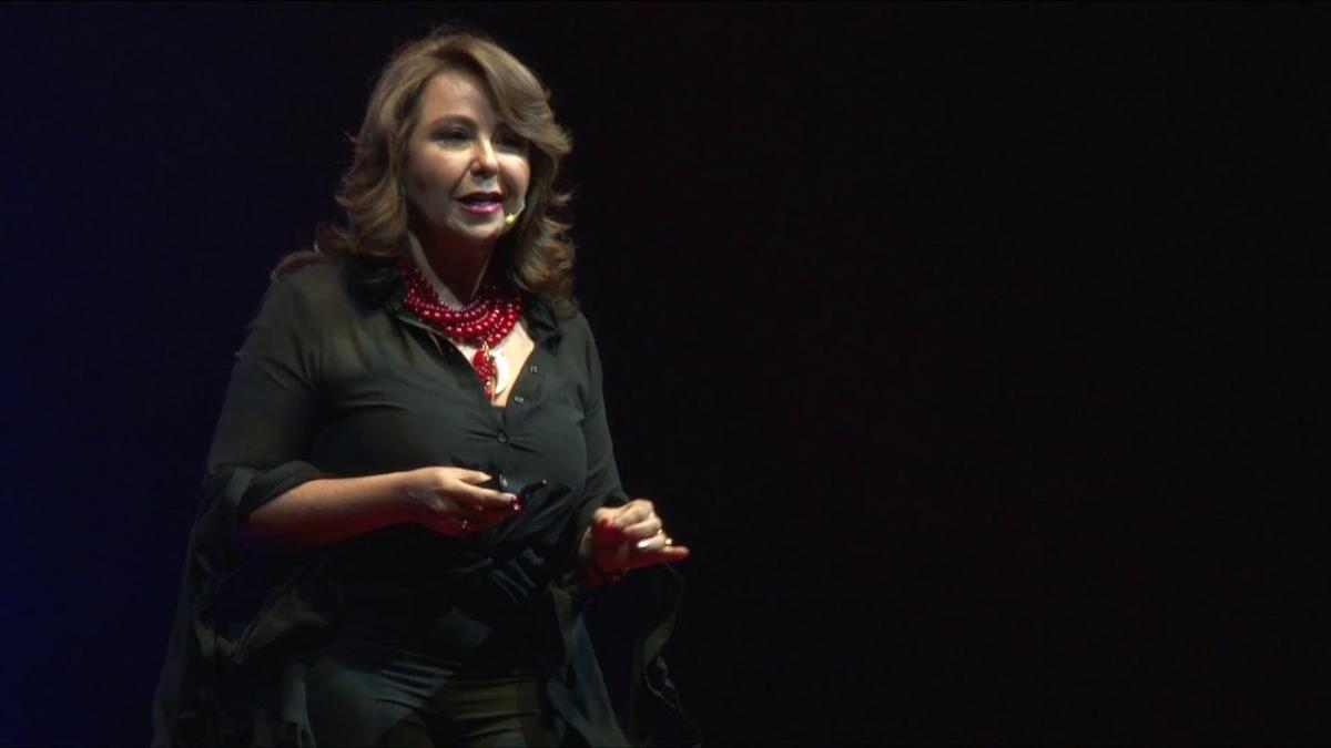 Laura Bonilla: Desde la raiz | TED Talk