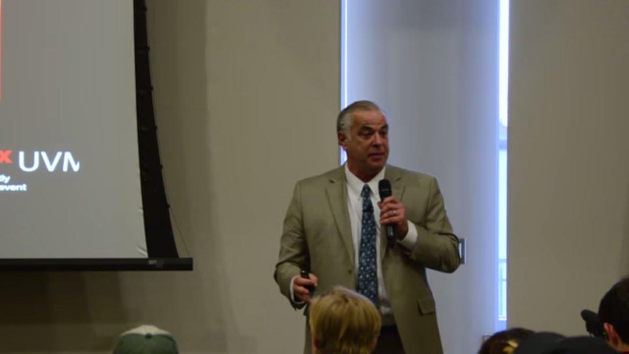 Mike Kiernan: Solving the bee Crisis | TED Talk