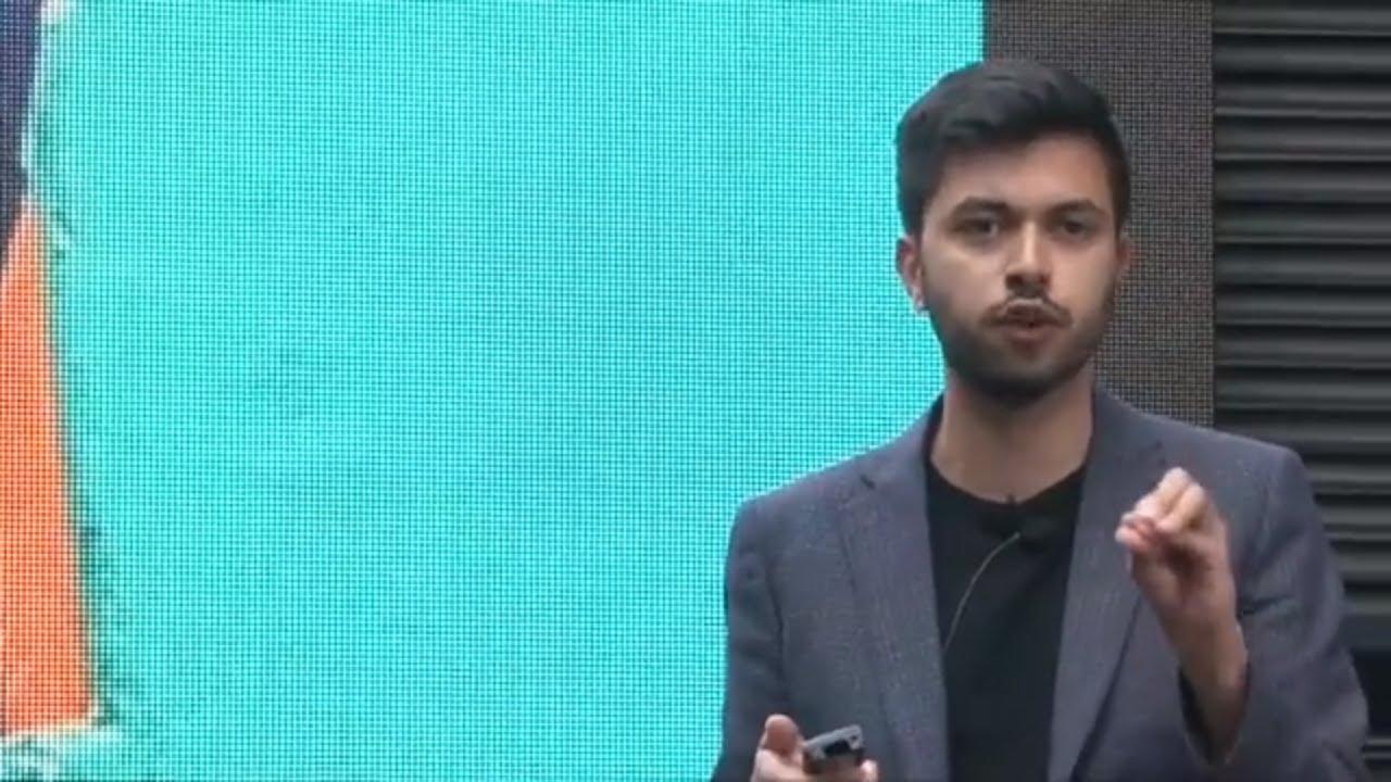 David Cardona: La ciudad superficie de conexiones | TED Talk