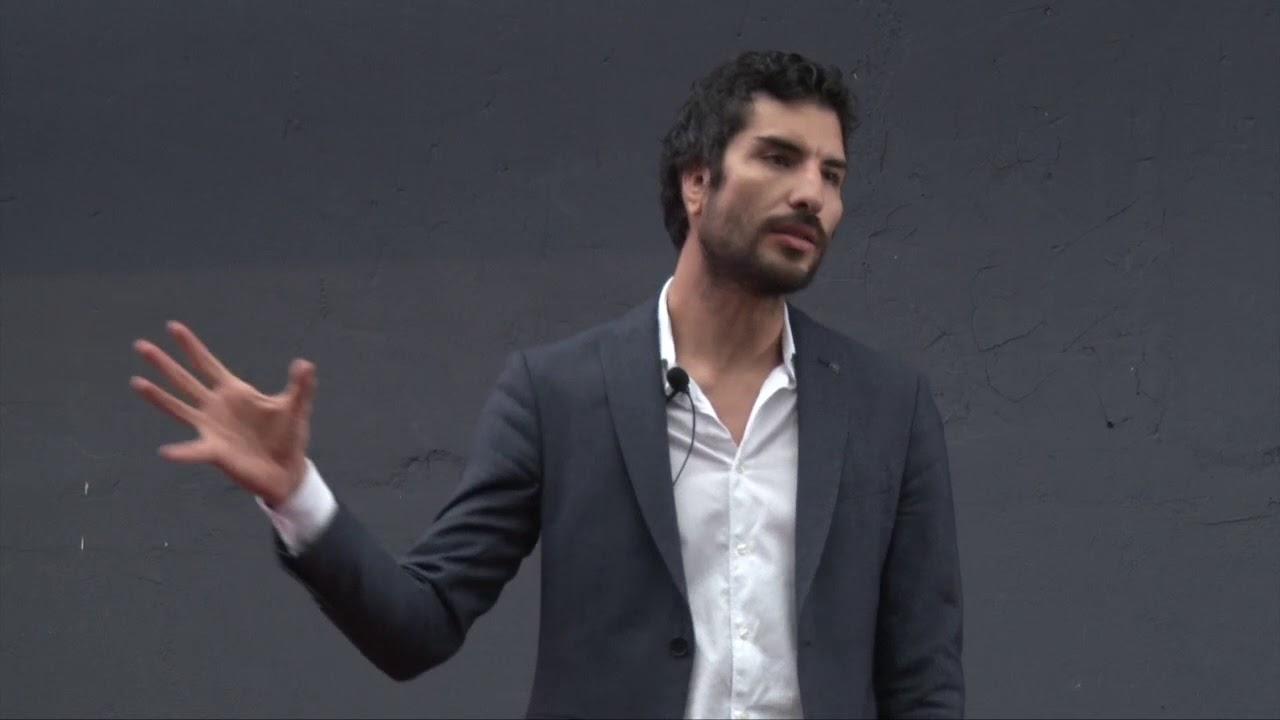 Felipe Marconi: Viajar | TED Talk