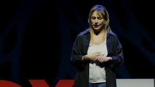 Serena Mancini: La presenza come rivoluzionario gesto di cura | TED Talk