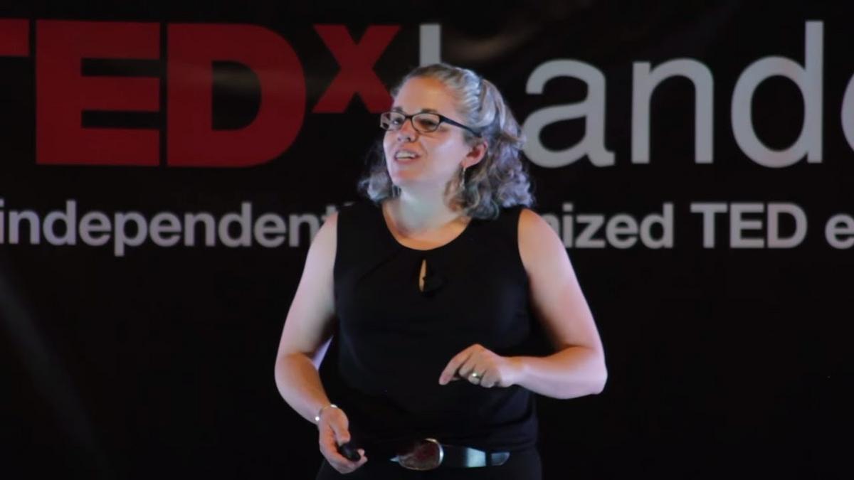 Anne Magnan: Novelty as a learning mechanism | TED Talk