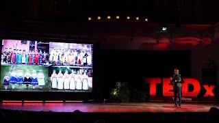 David Botond: Global diversity: traditional dresses around the world ...