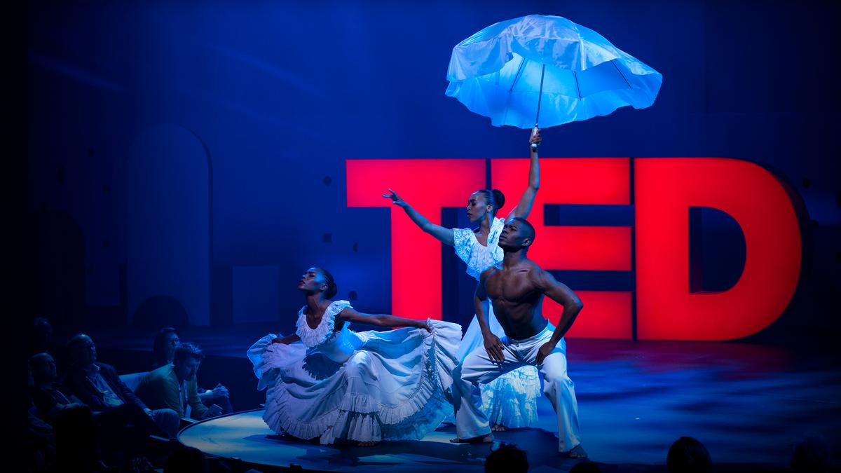 Judith Jamison and members of the Alvin Ailey American Dance Theater ...