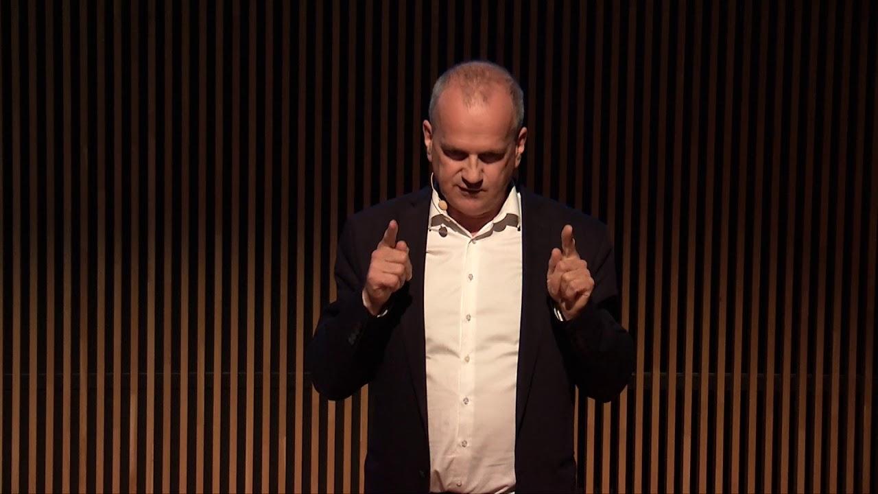 Franck Lefevre: Pour une robotique humaniste | TED Talk