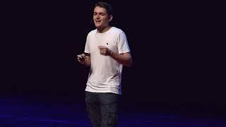 Davide Dal Maso: Bridging between generation: the scope of digital education | TED Talk