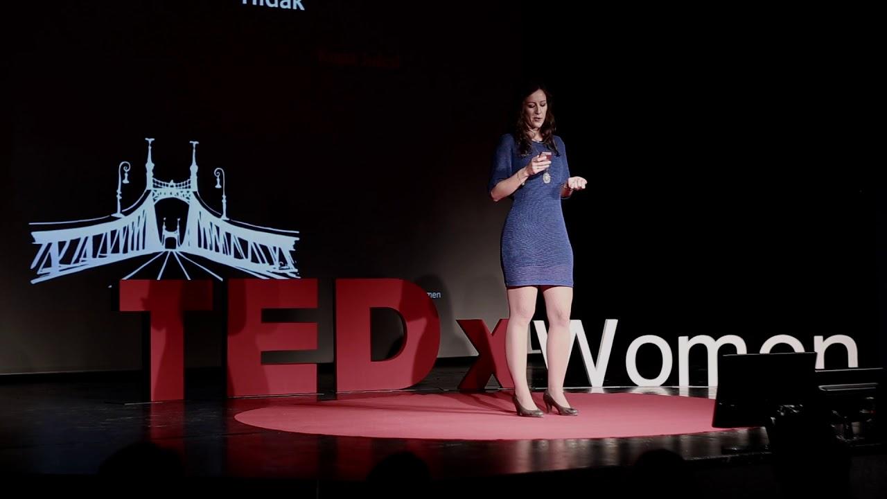 Júlia Kupa: Hidak | TED Talk