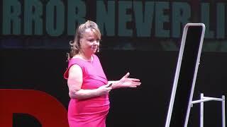 Kelly Falardeau: U.G.L.Y. is Still Beautiful | TED Talk